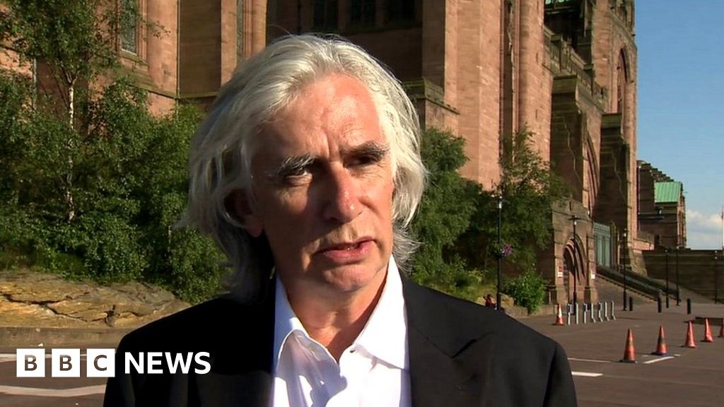 Phil Redmond: Grange Hill creator given knighthood