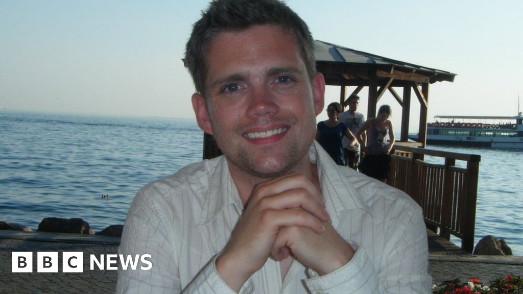 Dr's suicide after West Midlands Ambulance Service 'failed' - BBC News