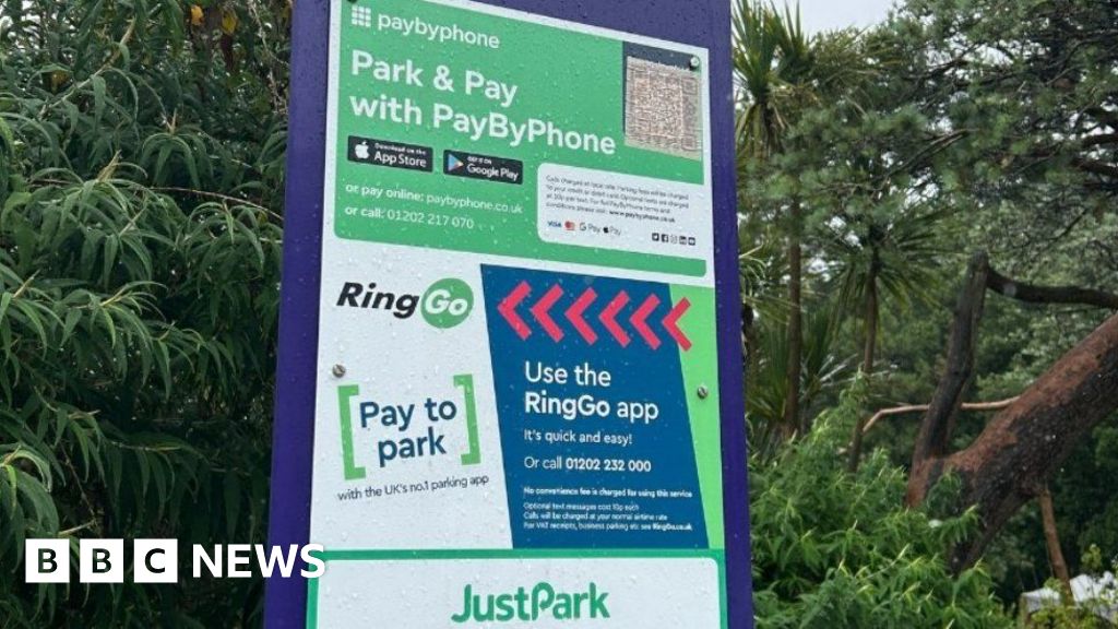 Further warning over fake QR code scam at beach car parks - BBC News