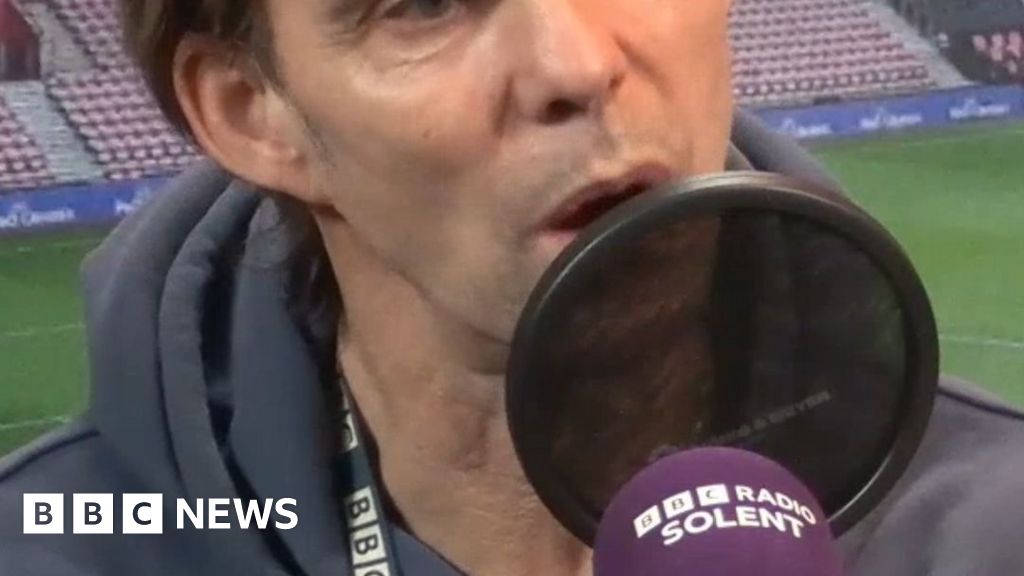 Saints pundit Jo Tessem says players need to leave Southampton - BBC News