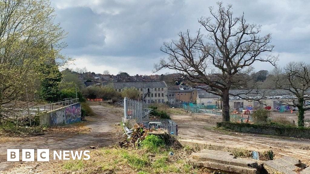 Decision over Frome's Saxonvale site could be made by Christmas - BBC News