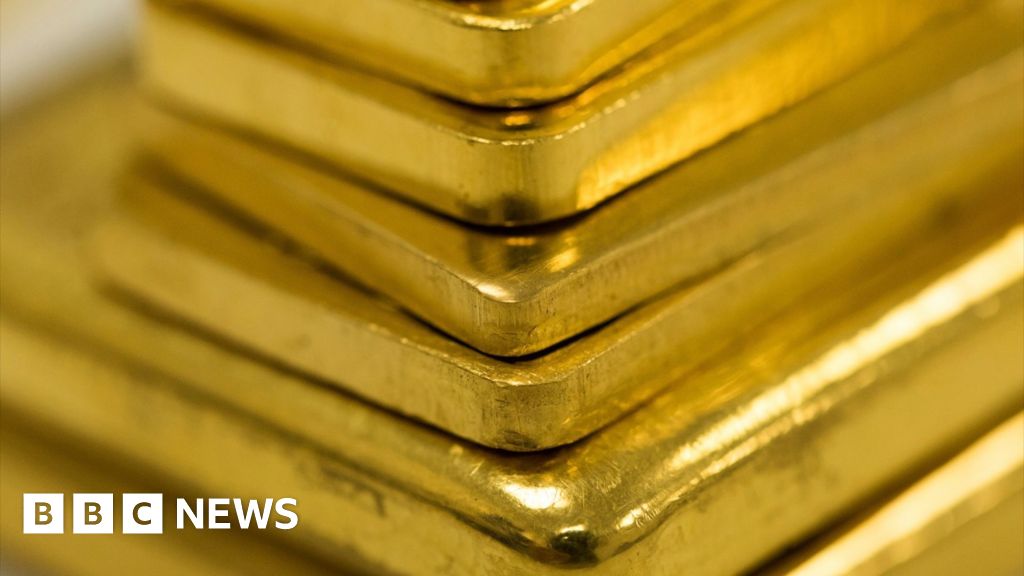 The dark side of gold - BBC News