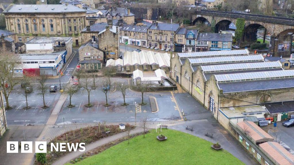 Views sought over Todmorden town centre revamp - BBC News