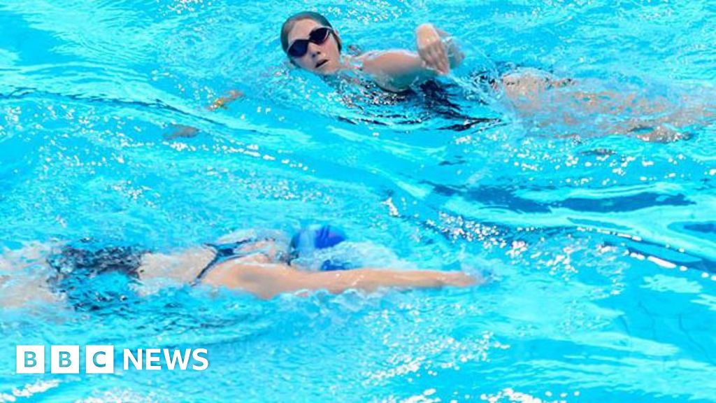 Barnsley swimming pool receives £200k in support - BBC News