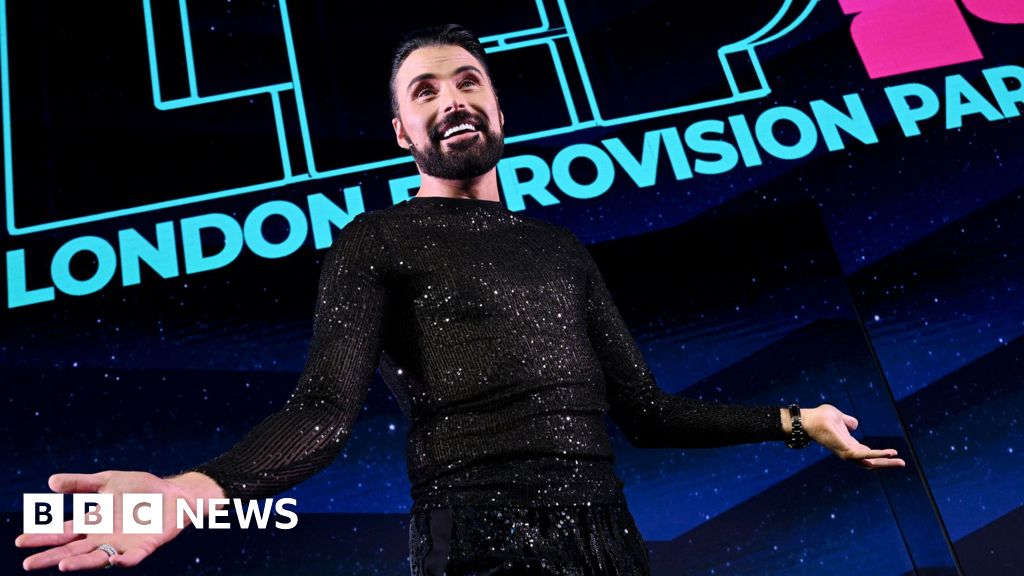 What happens to Rylan every year at Eurovision - BBC News