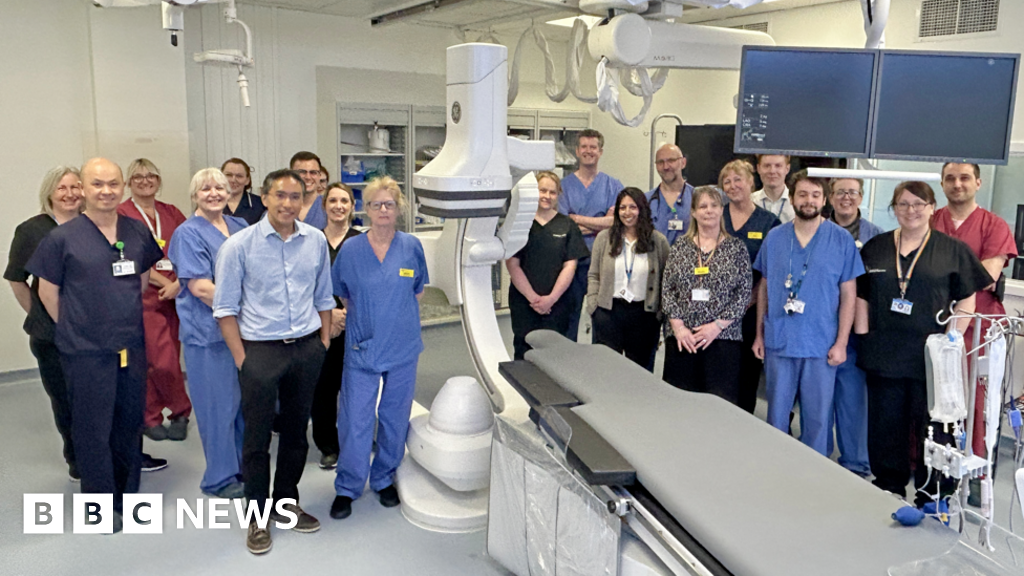 RUH opens £1m refurbished cath lab for cardiology patients