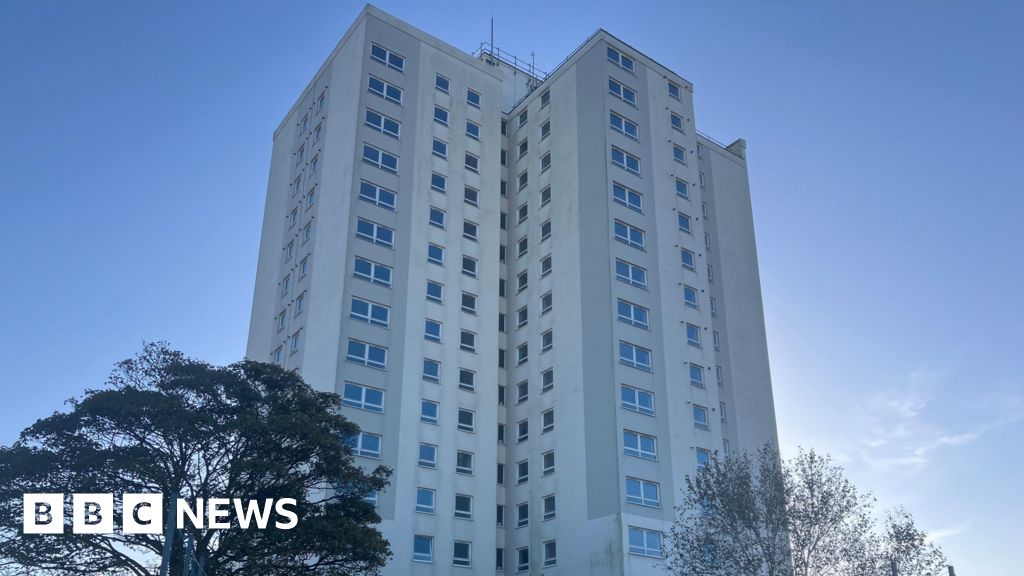 St Peter's Court flats in Lowestoft to be demolished next year