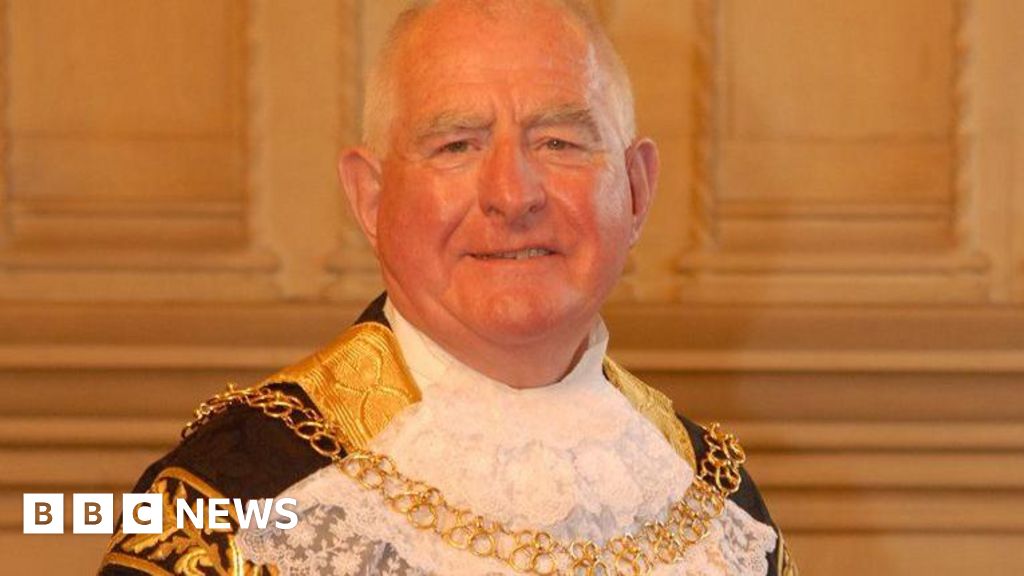 Tributes paid to 'dedicated' former Coventry Lord Mayor