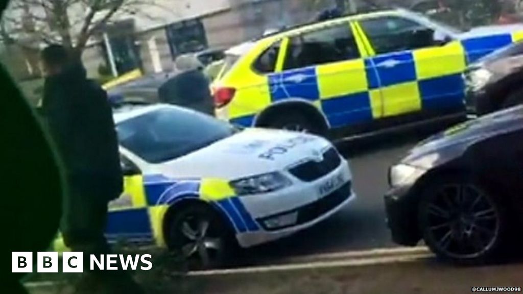 Police attend 'ongoing incident' in Nuneaton - BBC News