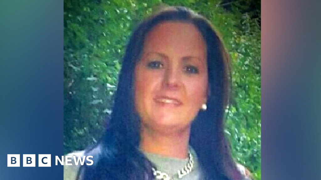 Cardiff: Man pleads not guilty to 'much loved' mum's murder - BBC News