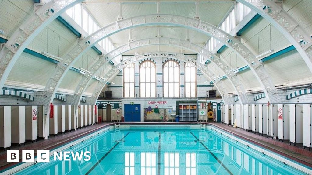 Moseley Road Swimming Baths to be run by charitable group