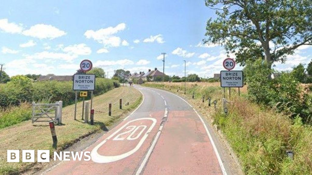 Cyclist dies in crash with car in Brize Norton - BBC News