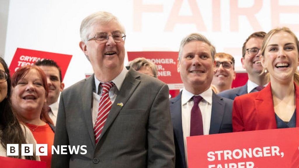 Council elections 2022: Welsh Labour launches campaign - BBC News