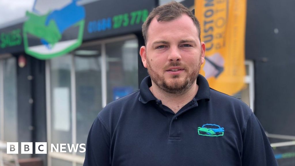 Autistic businessman hopes success will inspire others - BBC News