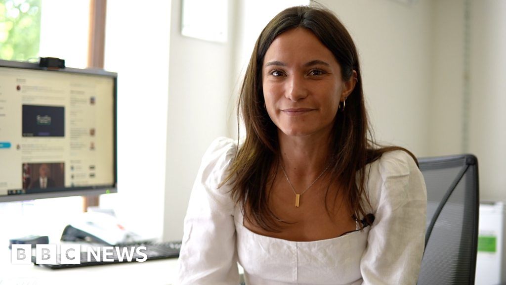 Conservative candidates compete with campaign videos