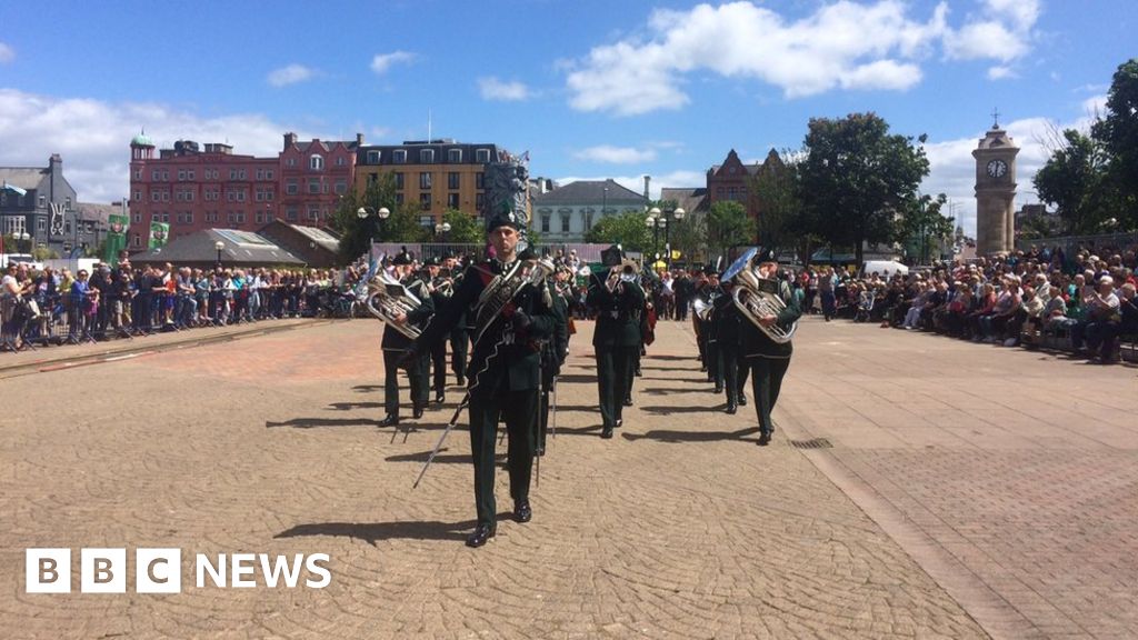 Bangor parade marks NI Armed Forces Day - BBC News