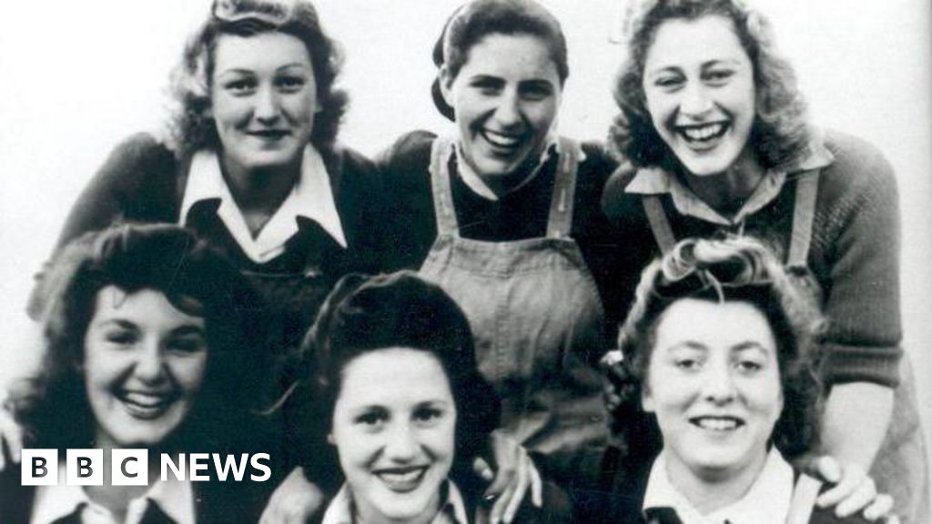 Elmbridge exhibition shares untold stories of the WW2 home front