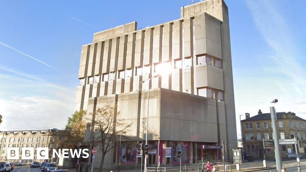 Bradford High Point: Renovation of brutalist landmark starts