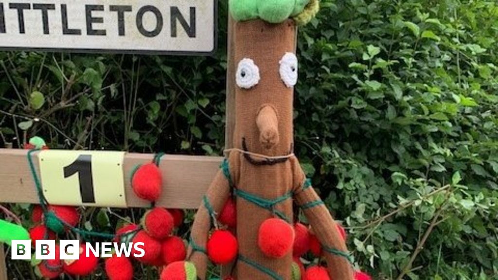 Stick Man thought stolen from High Littleton yarn bombing trail - BBC News