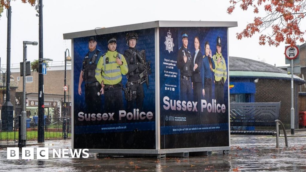 Shed-sized police hub launched in Crawley to tackle crime - BBC News