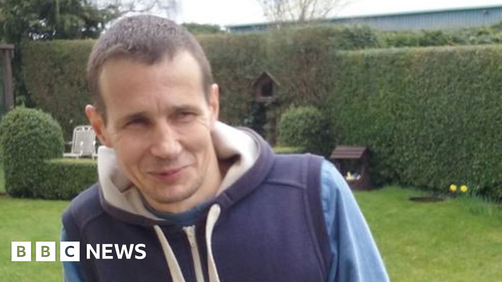 Bury St Edmunds: Murder accused men 'were armed with dagger and sword'