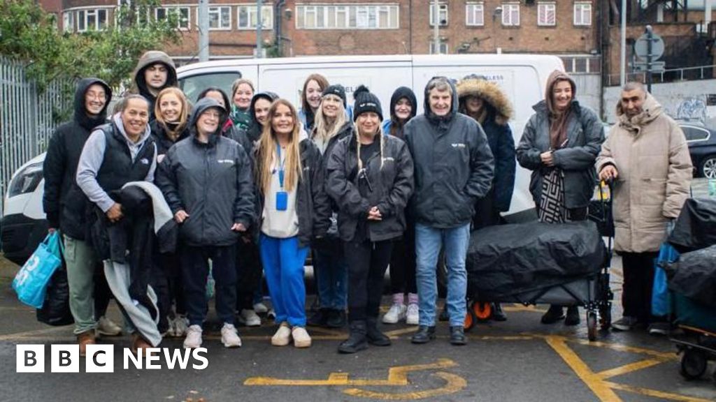 Leeds Street Angels charity achieves goal of buying day centre - BBC News