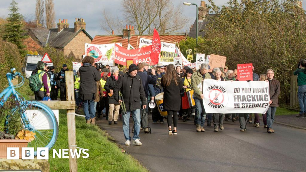 Burniston: MP calls on gas drill ban amid fracking fears