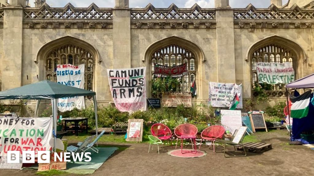 Cambridge Gaza protest camp set to go after university offer