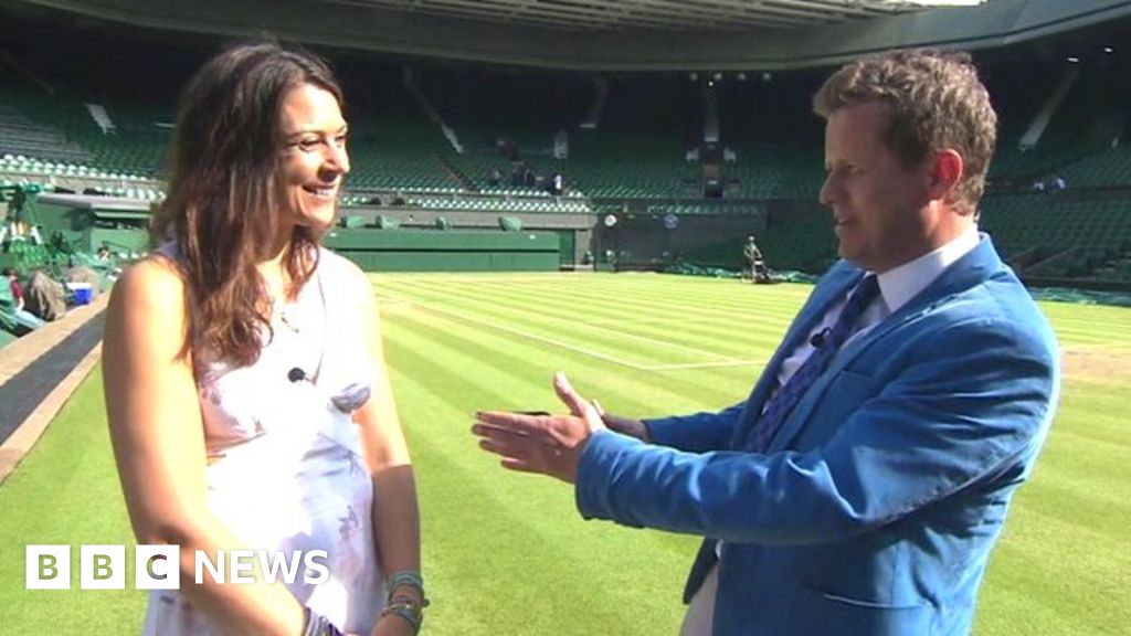 BBC TV presenter defends awkwardly hugging guest - BBC News