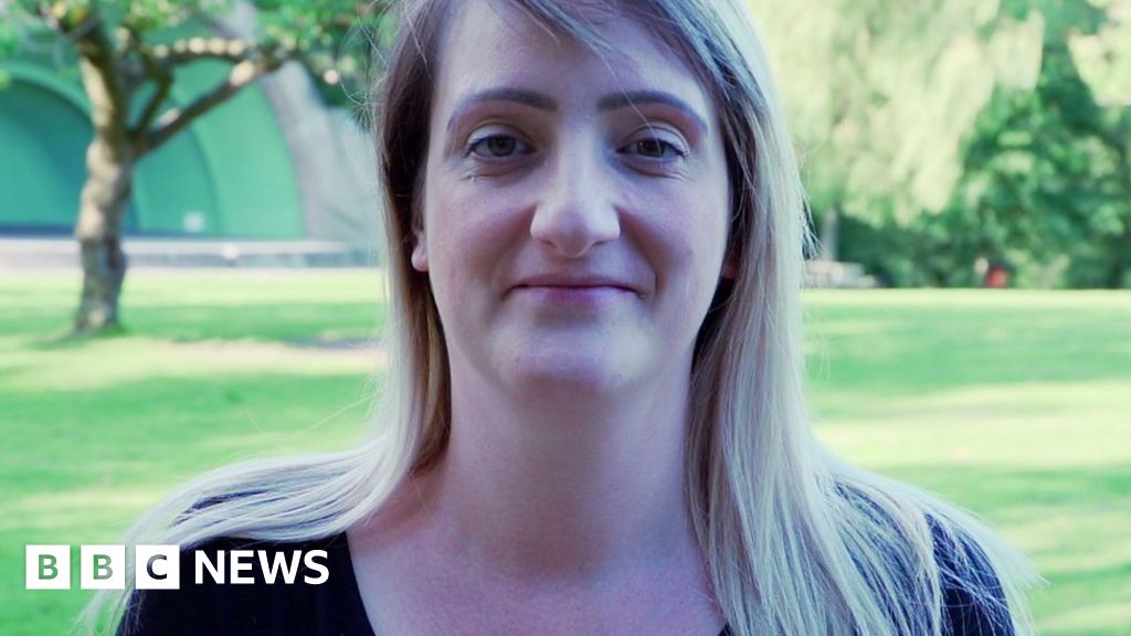 Stroke consultant shortage 'hurtling towards crisis' - BBC News