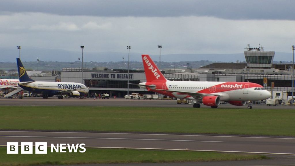 Major airline event in Belfast raises new flight hopes - BBC News