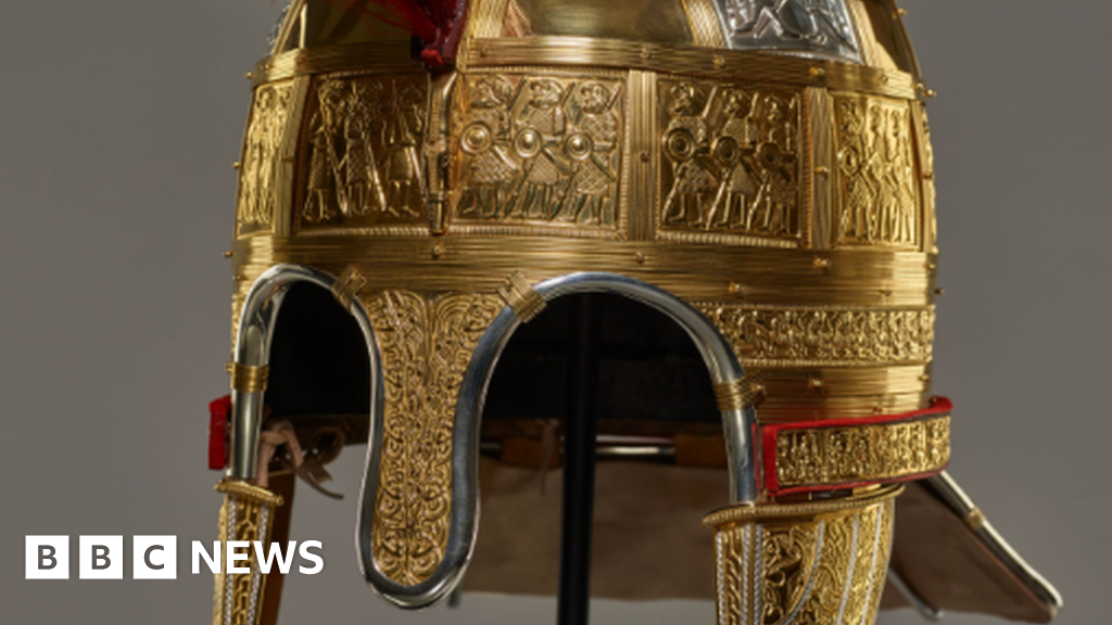 Staffordshire hoard: Replicas of 'king's helmet' on show