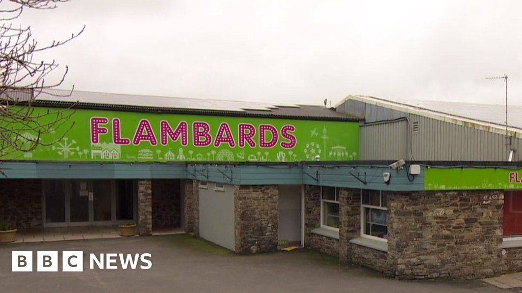 Ride closed after incident at Flambards in Cornwall - BBC News