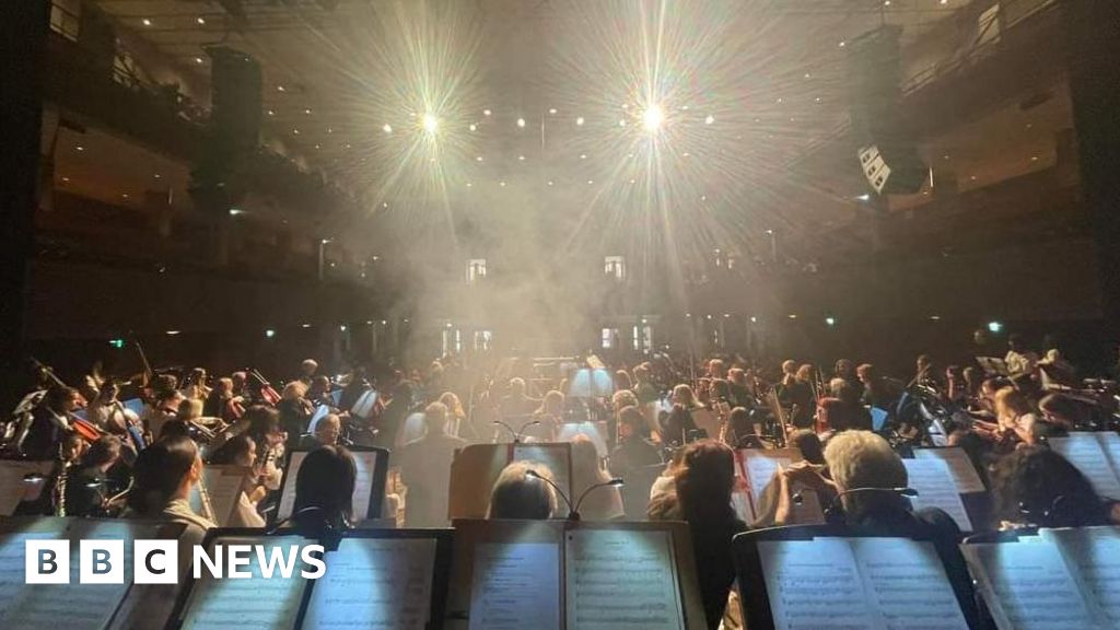 Wolverhampton Symphony Orchestra hails young and older players