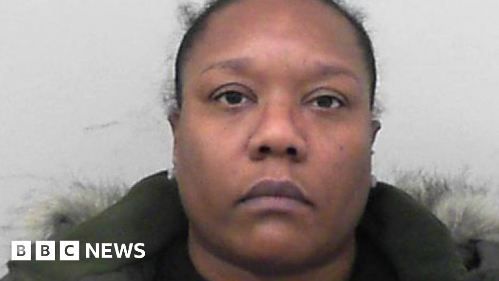 Woman jailed for helping murderer of Jamal Powell - BBC News