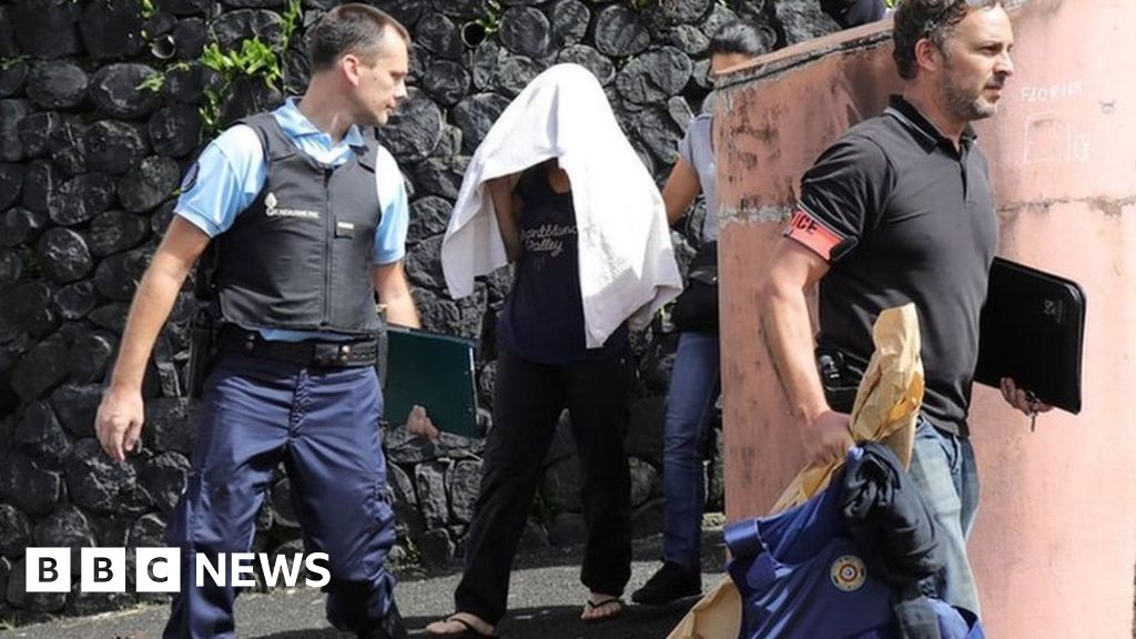 Reunion island: French police shot by suspected Islamist - BBC News