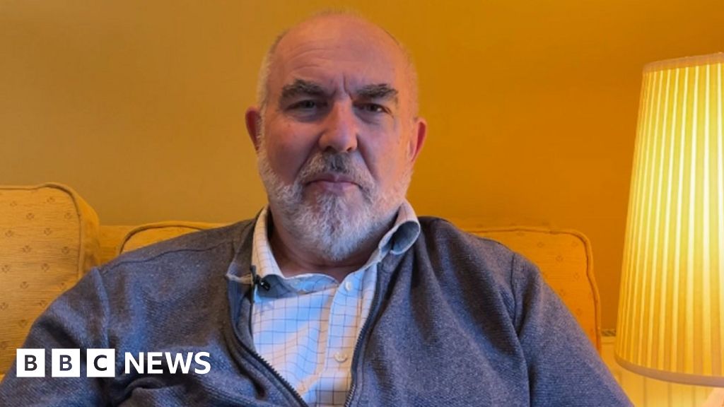 Horizon scandal: Sub-postmaster's dad 'gave me every last penny' - BBC News