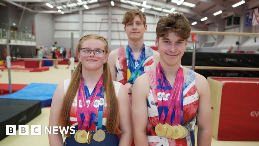 Special Olympics: Lowestoft gymnastic trio win 18 medals