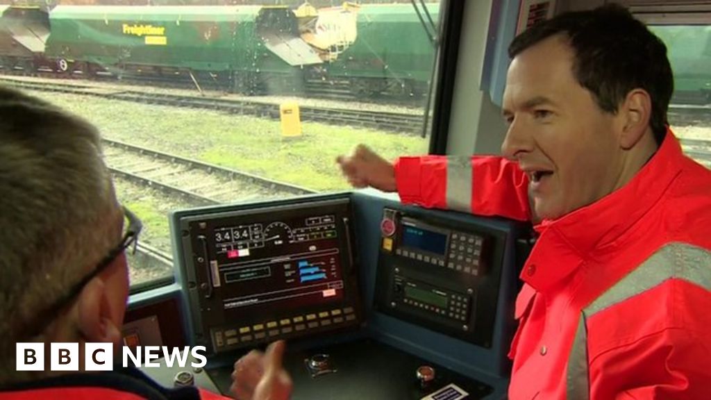 HS3 rail link needs 'kick-starting' - BBC News