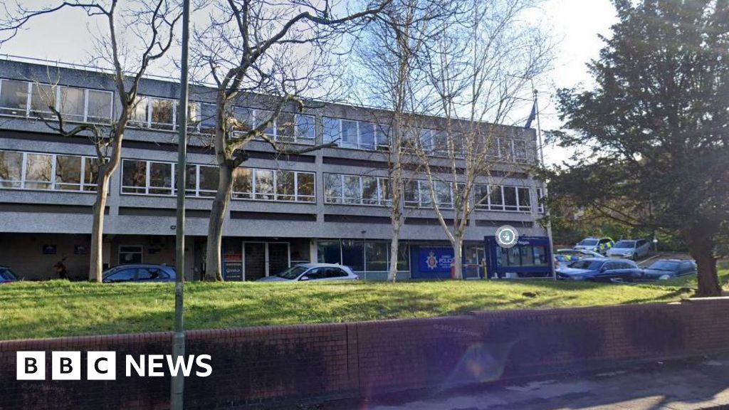Services moved at Reigate Police Station due to RAAC - BBC News