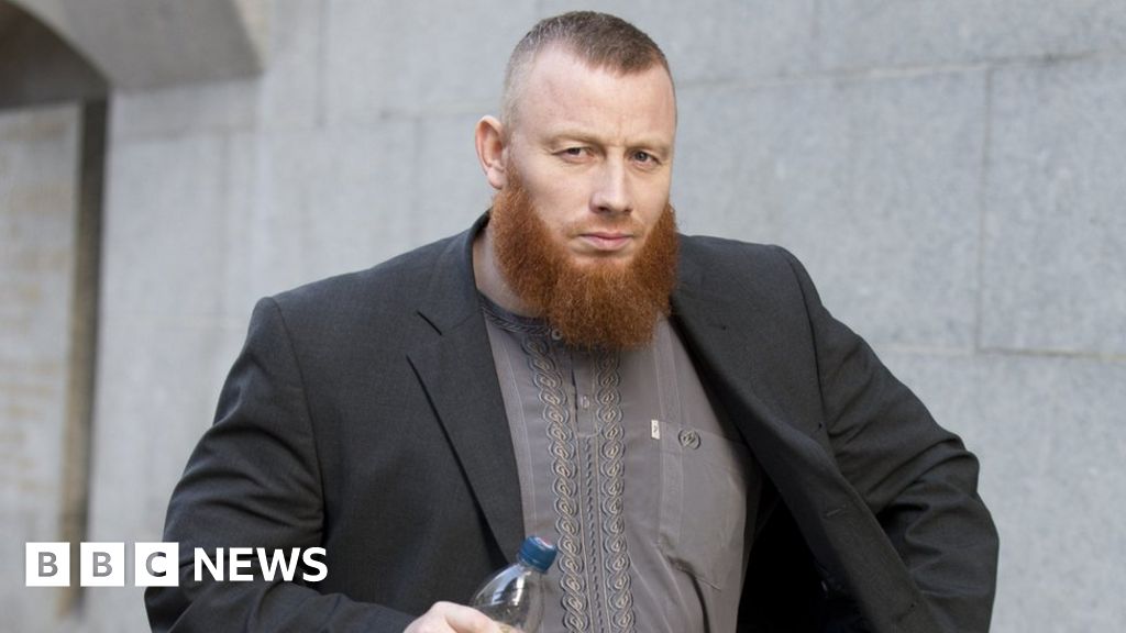 Luton man sent Islamic State execution videos to undercover officer