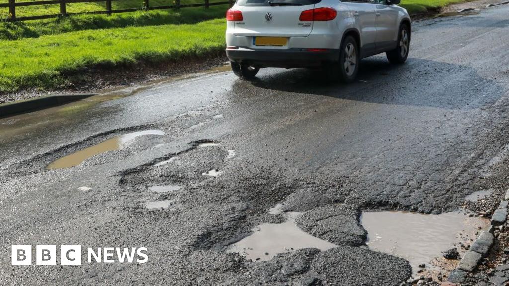 West Berkshire: Sharp increase in pothole reports
