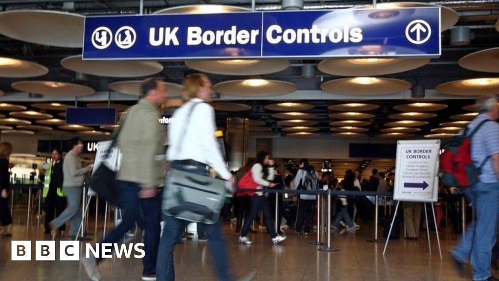 MSPs hit out at UK Immigration Bill in Holyrood debate - BBC News