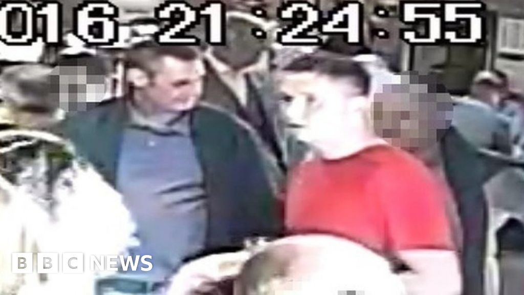 CCTV appeal over violent pub attack in Glasgow - BBC News
