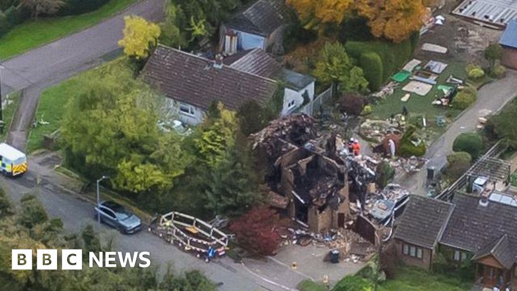 Cleat Hill explosion: Most residents told it is safe to return