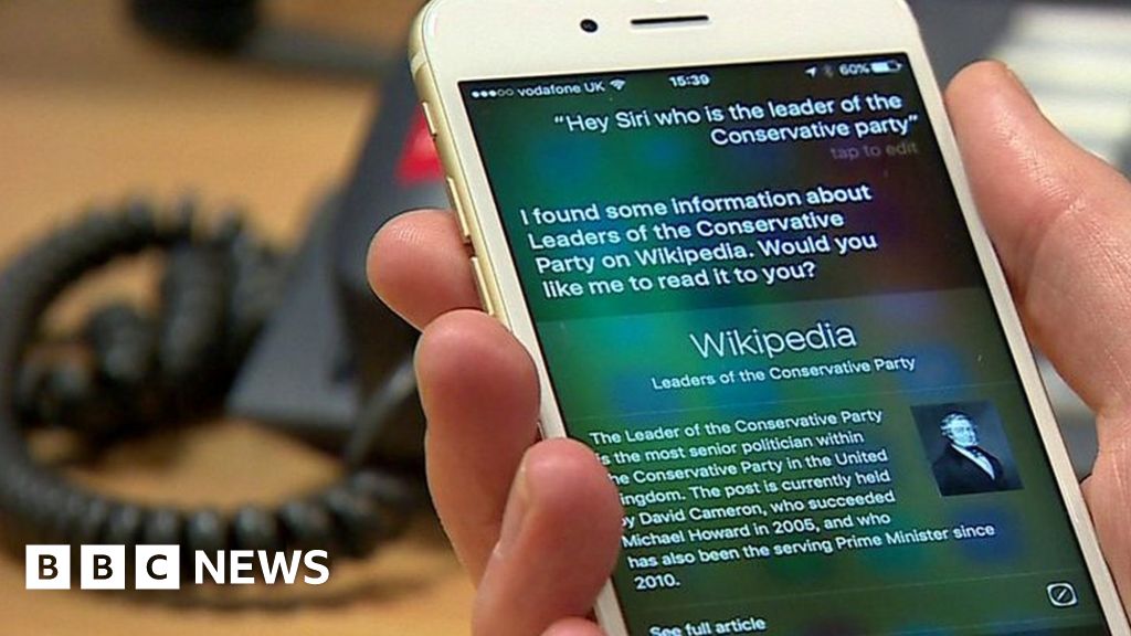 Election 2017: Mobiles phones and UK political leaders - BBC News