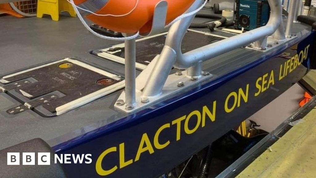 New Clacton lifeboat moves one step closer to service - BBC News