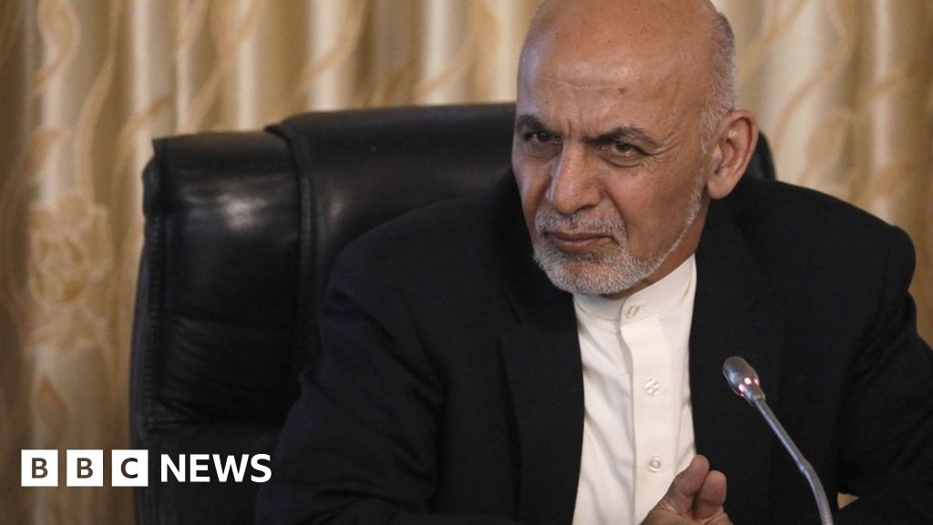 Afghan leader Ashraf Ghani apologises for headscarf remark