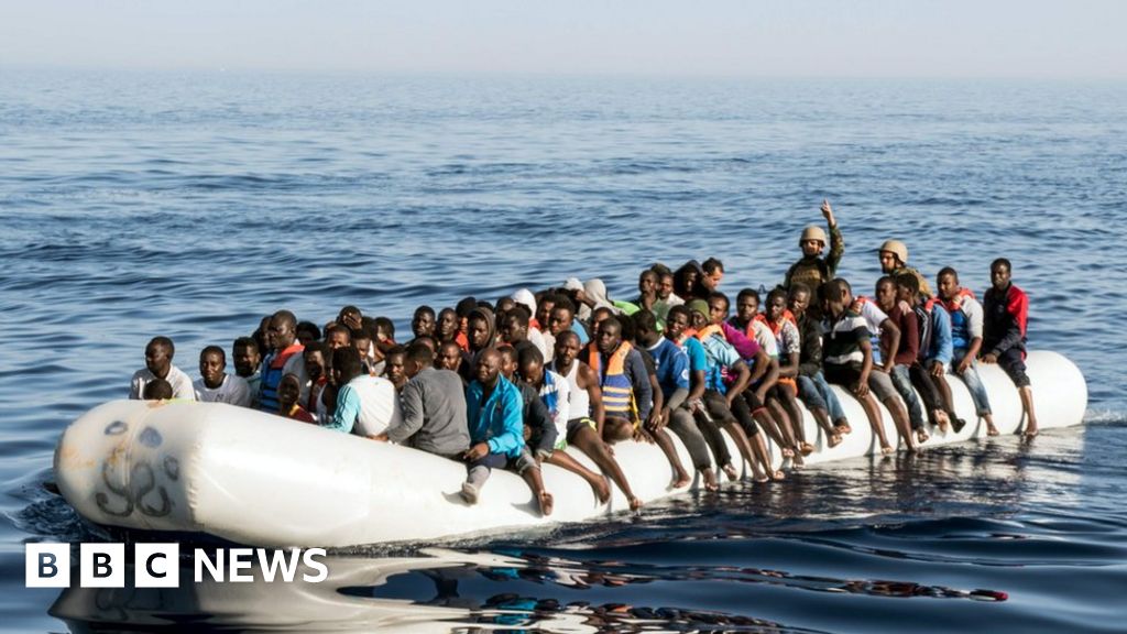 Migrant crisis: Mediterranean crossings deadlier than ever - UNHCR