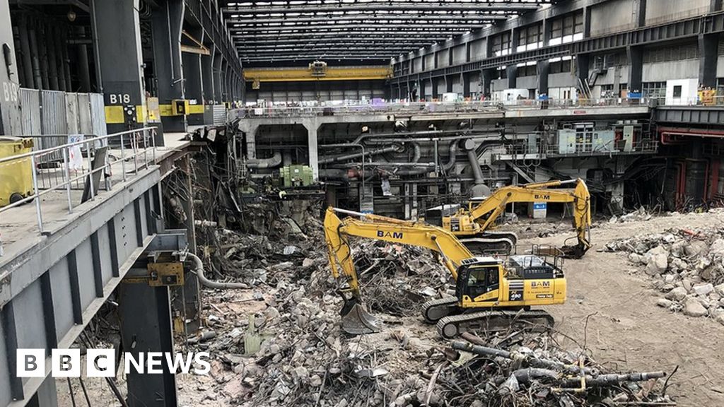 Inside the once-mighty Longannet Power Station